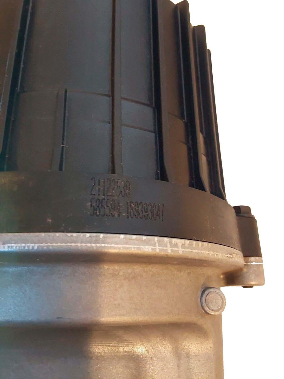 21122539 Genuine Mack Crankcase Vent Separator — ADVANCED TRUCK PARTS