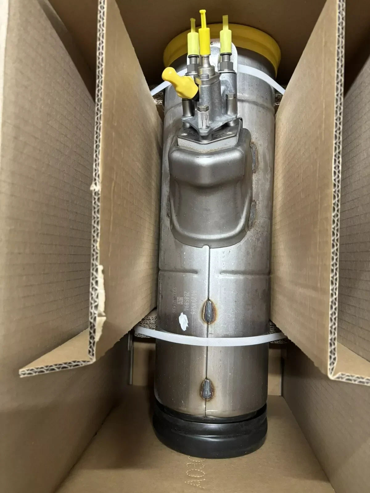 2885894 Genuine Cummins Decomposition Reactor With Doser Injector ...