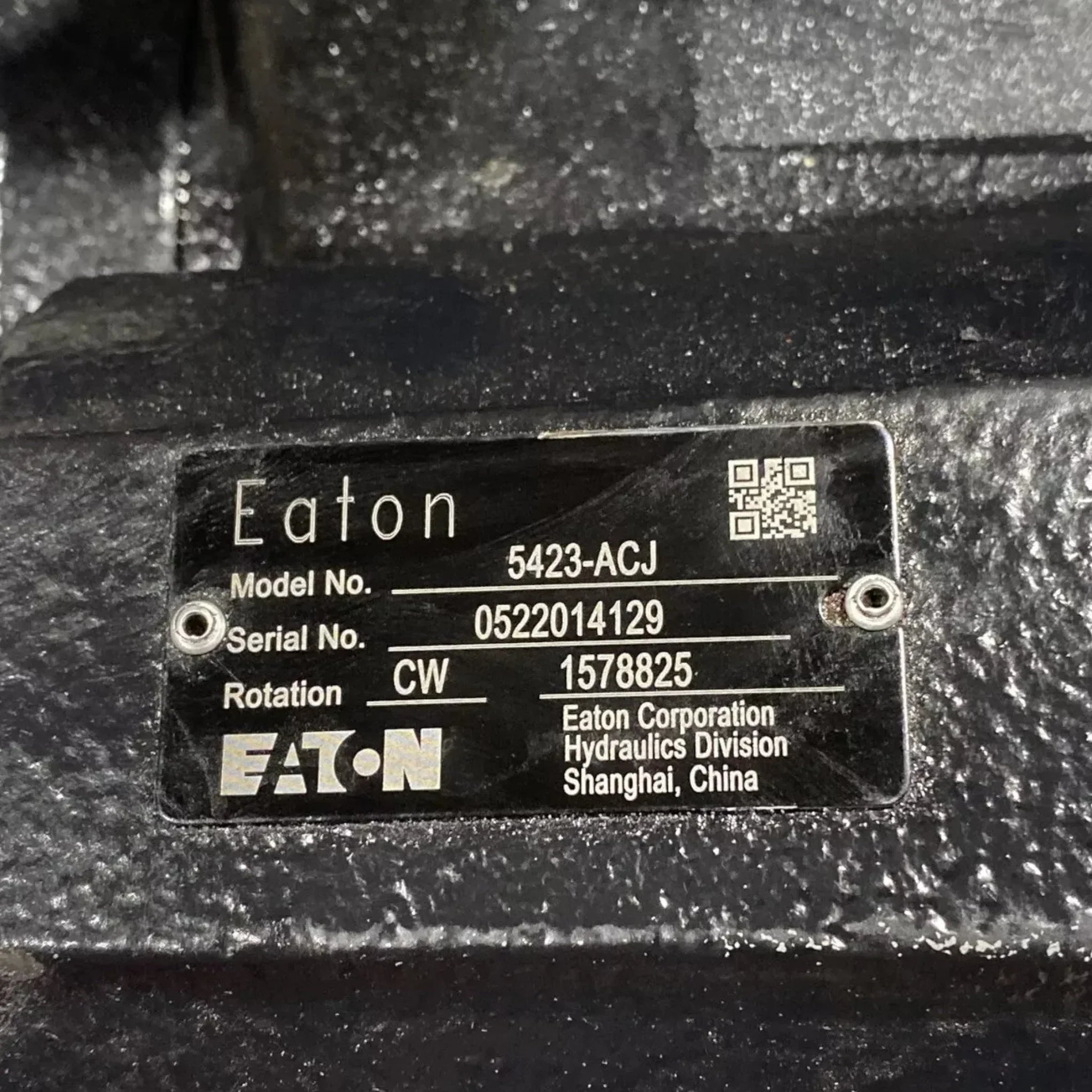 5423-ACJ Genuine Eaton Hydraulic Drive Pump – ADVANCED TRUCK PARTS