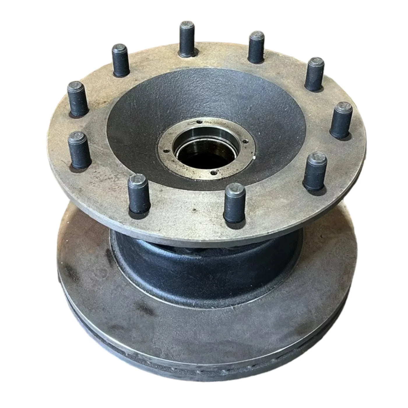 573356C91 Genuine International Front Wheel Hub – ADVANCED TRUCK PARTS