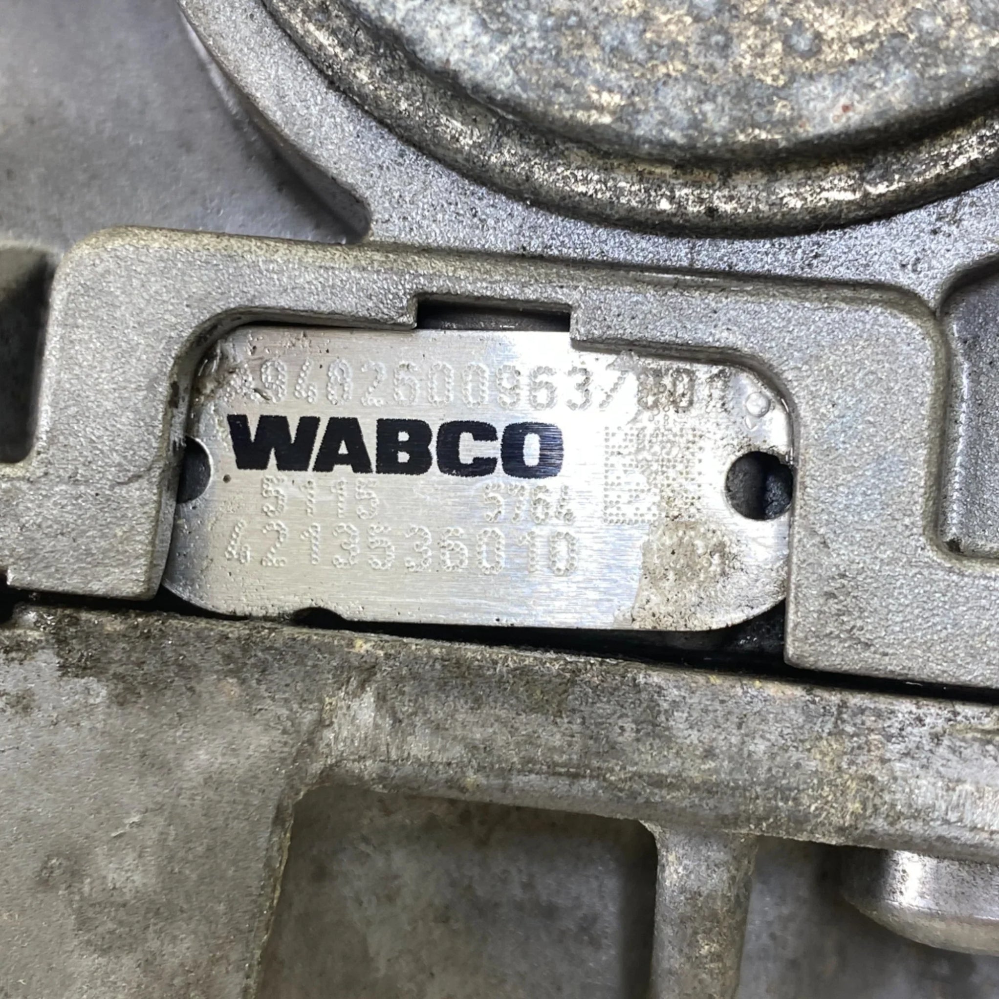A9482600963 Genuine Detroit Diesel Transmission Positioner — ADVANCED ...