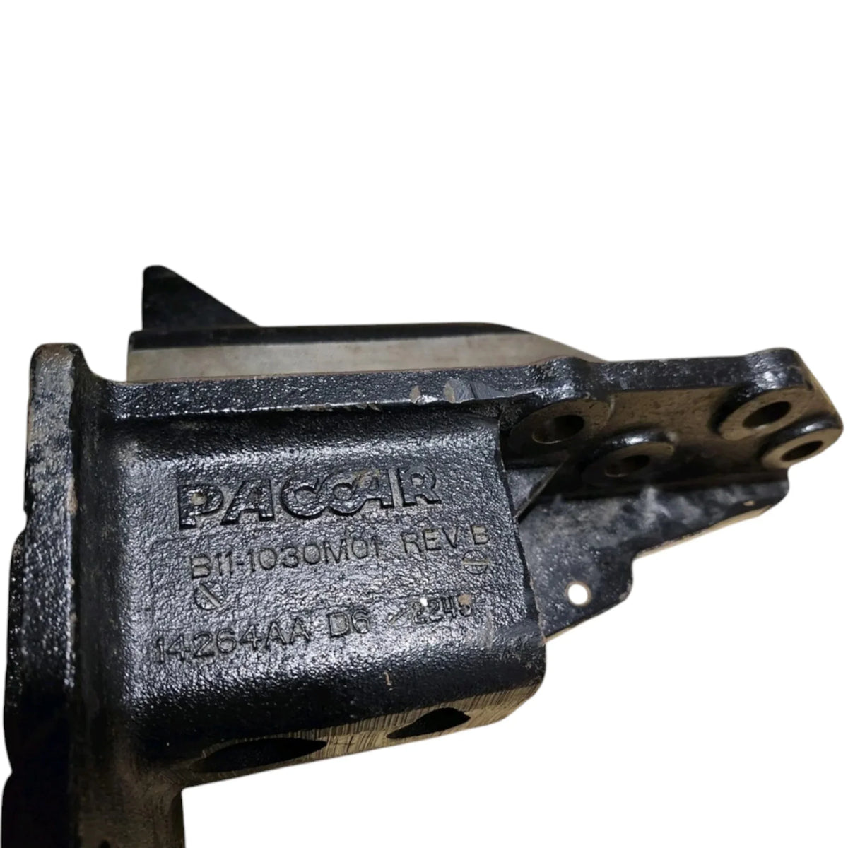 B11-1030M01 Genuine Paccar Front Left Side Spring Bracket — ADVANCED ...