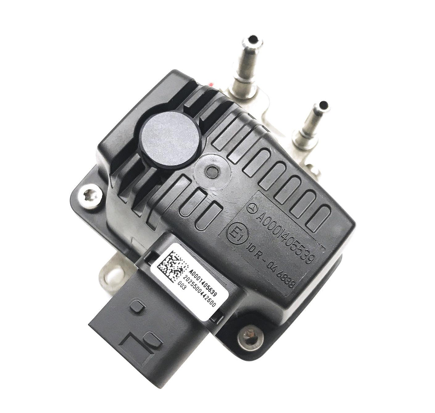 Ea0001407439 Genuine Detroit Diesel DEF Metering Unit — ADVANCED TRUCK ...